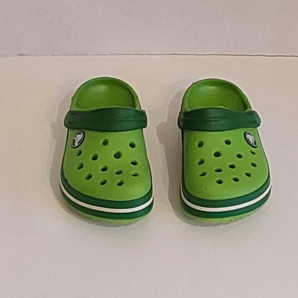 CROCS | Shoes | Crocs Green Kids Size 8 | Poshmark